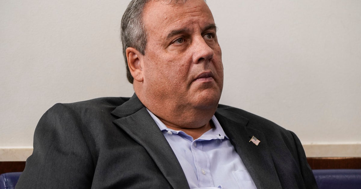 Chris Christie Reveals Regrets After Battling COVID-19: 'I Was Wrong To ...