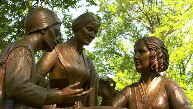 A tribute to monumental women - CBS News