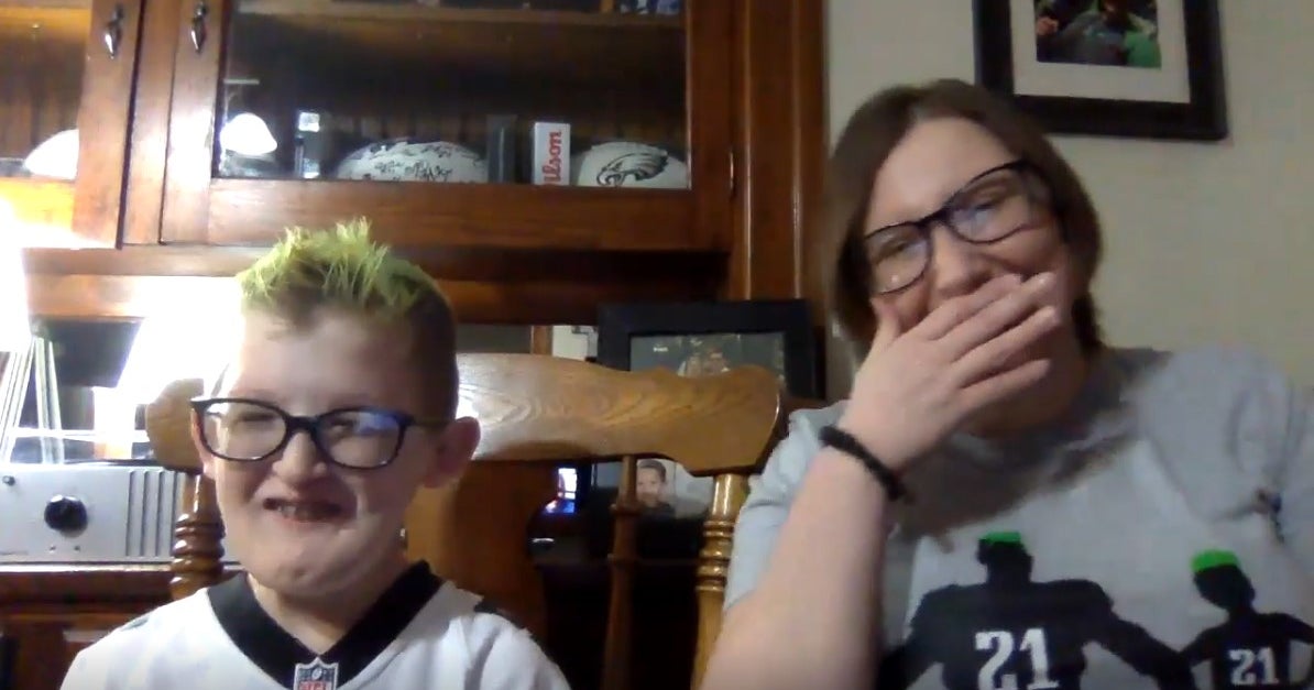 Living Room Sports: Giovanni Hamilton, Young Eagles Fan Who Wished Dak ...