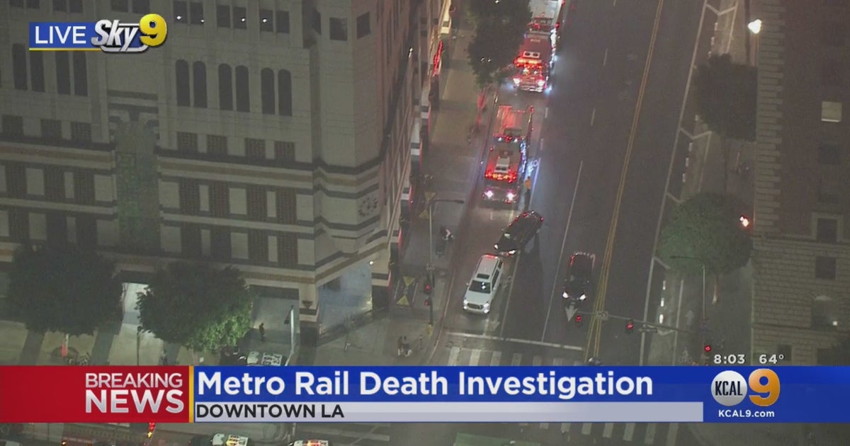 Metro Train Hits, Kills 1 Person In Downtown Los Angeles - CBS Los Angeles