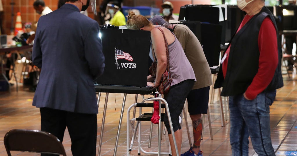 Meet The 4 Candidates Vying For Miami Beach Commission Seat - CBS Miami