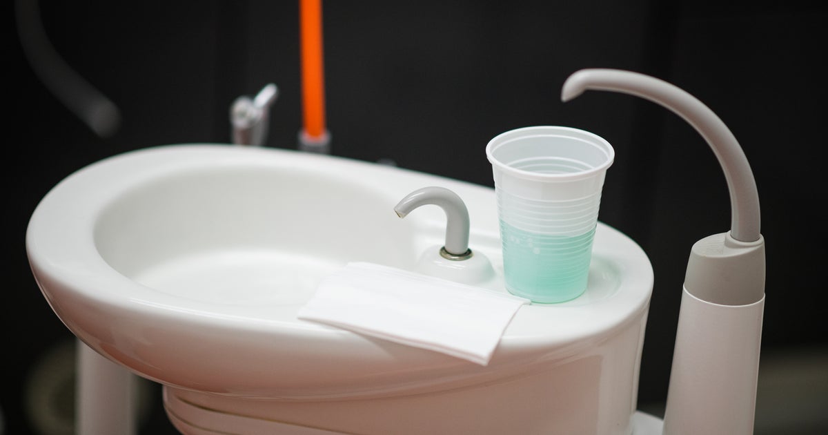 Can Mouthwash Fight COVID-19? Dr. Dave Hnida Says Study Has Problems ...