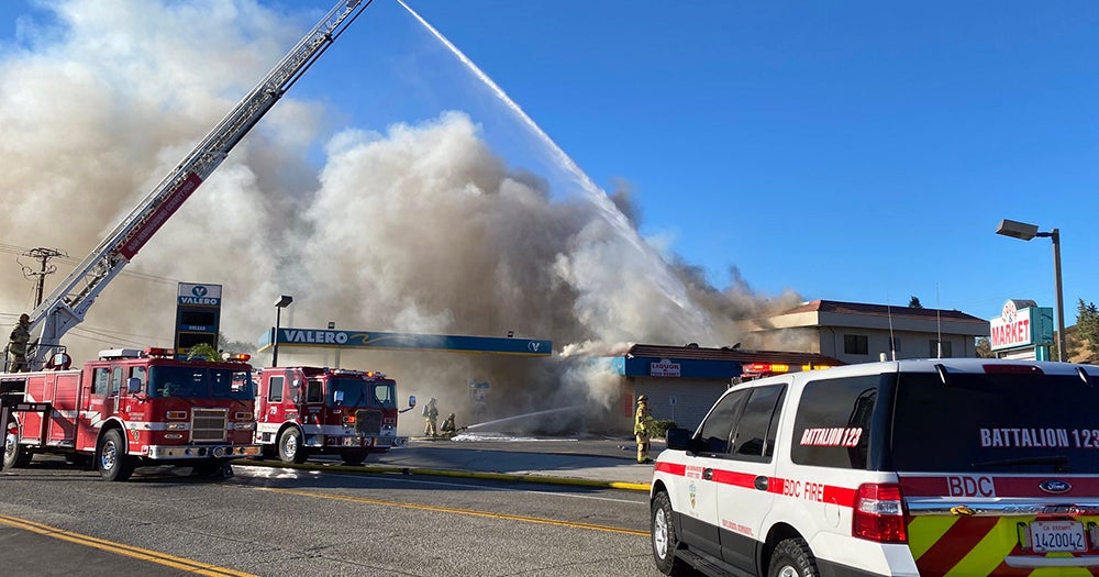 2nd-Alarm Fire Destroys Gas Station Mini Mart In Fontana - CBS Los Angeles