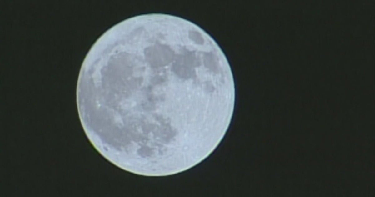Halloween Brings Extra Spooky Spectacle With Rare Full 'Blue Moon ...