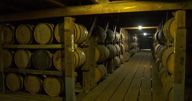 Nicollet Island Inn holding event for bourbon fanatics - CBS Minnesota