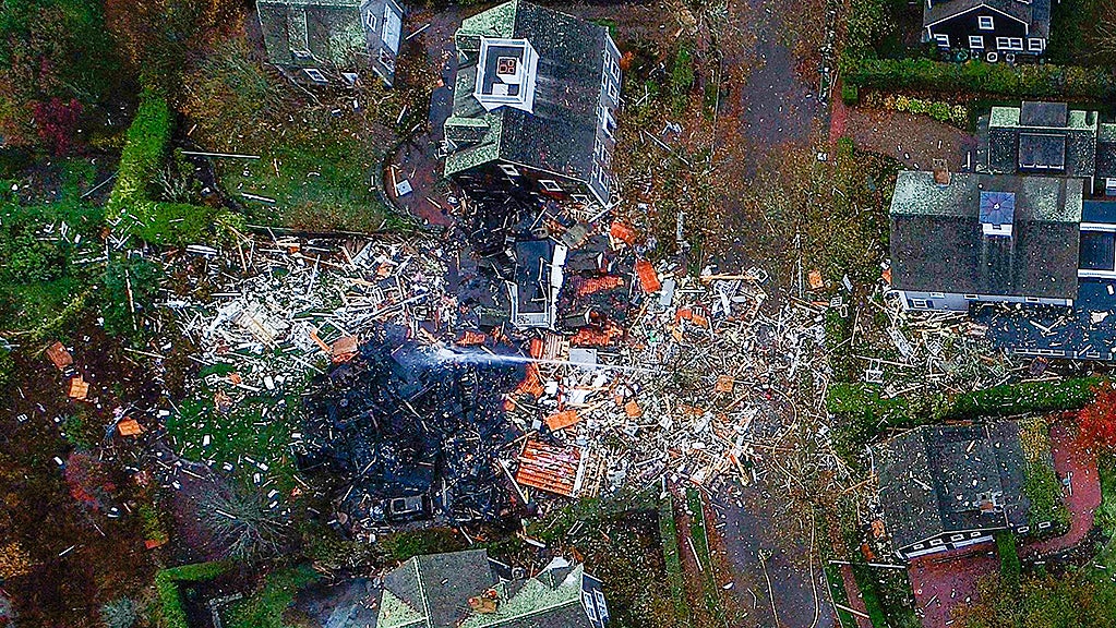 Propane Leak Suspected In Nantucket Explosion; 18 Homes Damaged - CBS ...