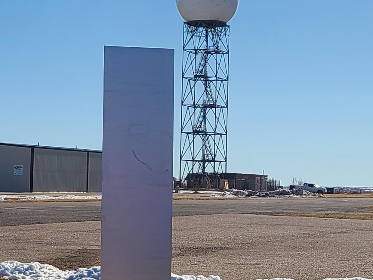 Monolith 'Appears' Near Space Port In Colorado - CBS Colorado