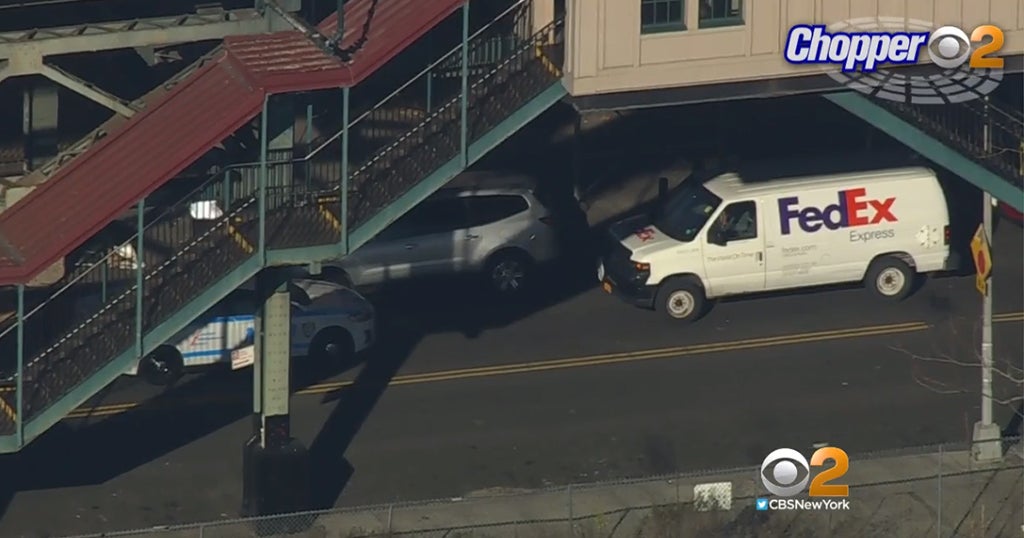 FedEx Worker Shot In Broad Daylight Attack Brooklyn - CBS New York