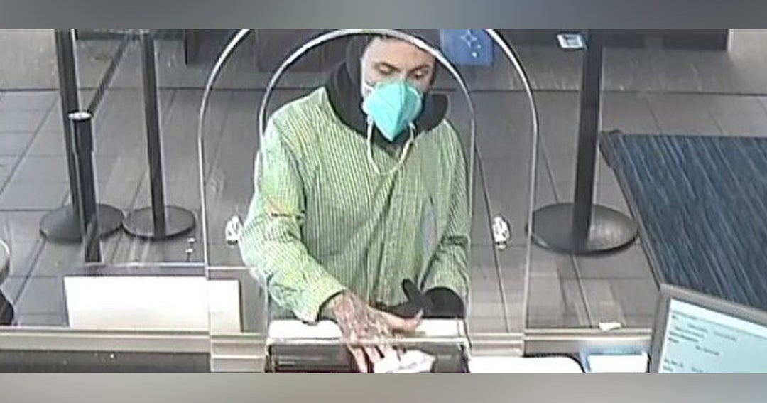 Man Wanted For Robbing A Chase Bank In Dallas - CBS Texas