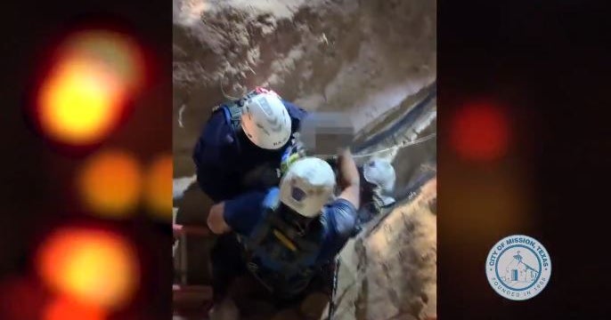 Texas Rescuers Work 6+ Hours To Save Little Boy Who Fell Down 44-Foot ...