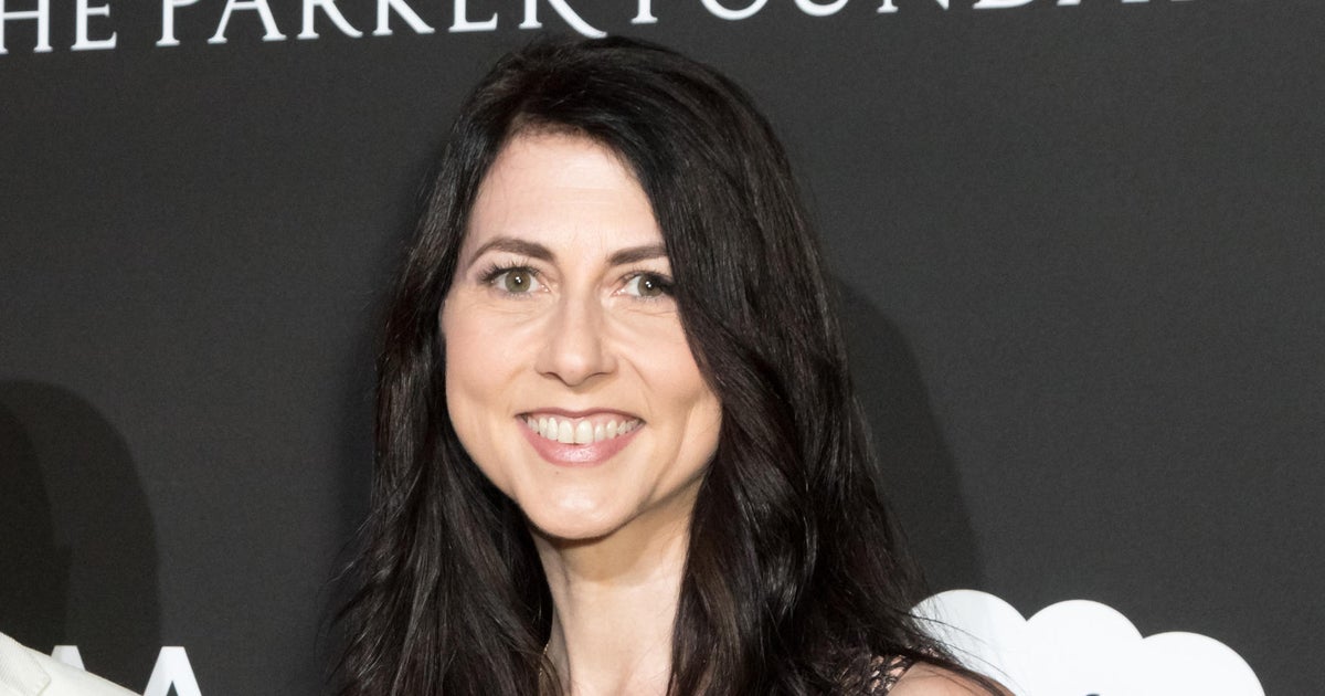 MacKenzie Scott says she's donated another $2.7 billion, condemns the ...