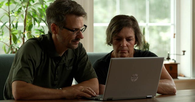 Fighting back against internet lies - CBS News