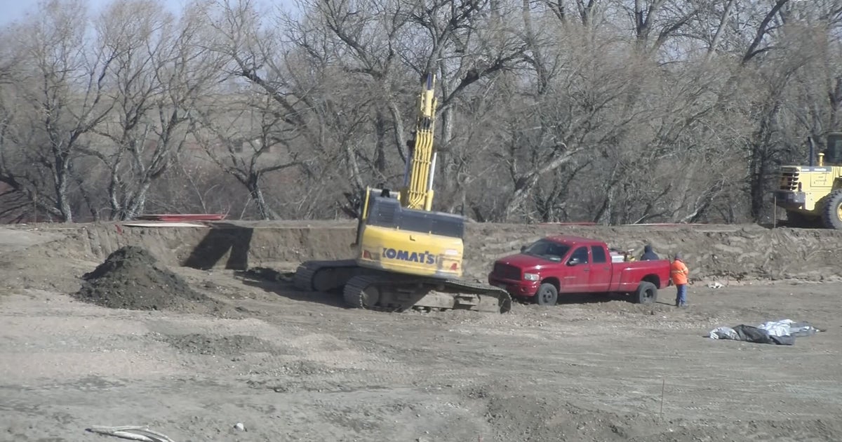 Man Working In Trench Dies After Dirt Wall Collapses At Construction ...