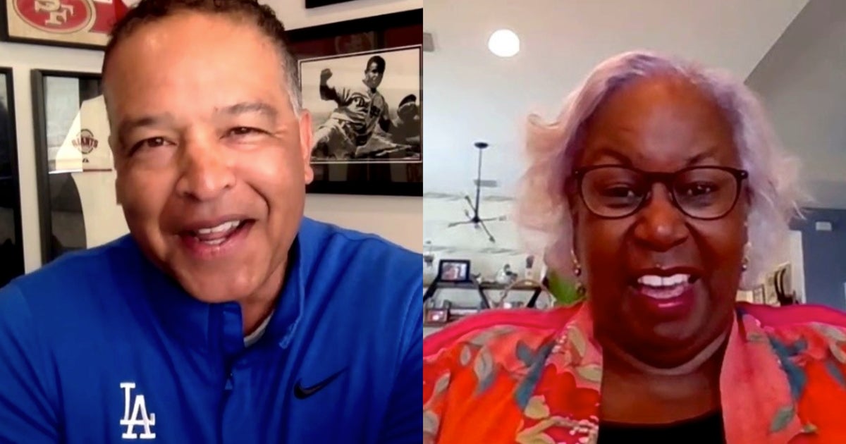 Dodgers Manager Dave Roberts, Jackie Robinson's Daughter Honored At ...