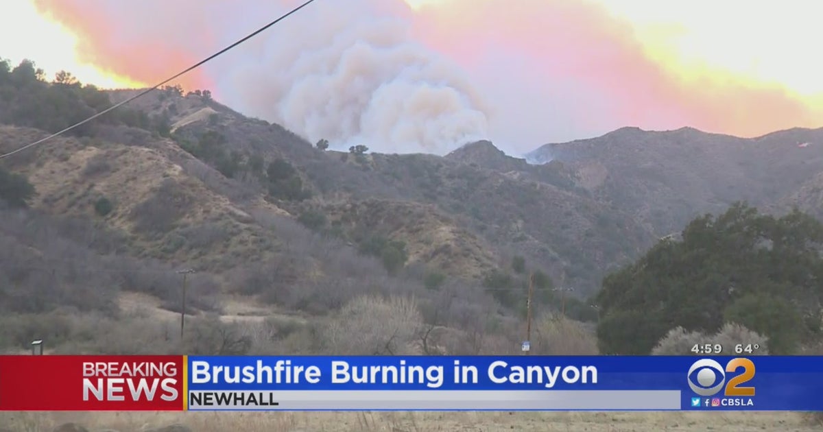 Towsley Fire In Newhall 10% Contained, 167 Acres Burned - CBS Los Angeles