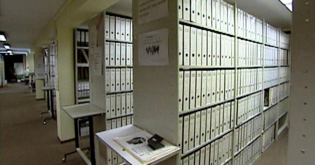 60 Minutes 2006 report: Hitler’s secret archive - CBS News