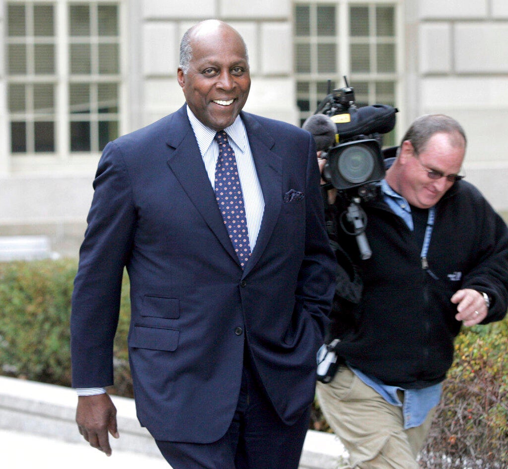 Vernon Jordan, activist who advised former President Clinton, has died ...