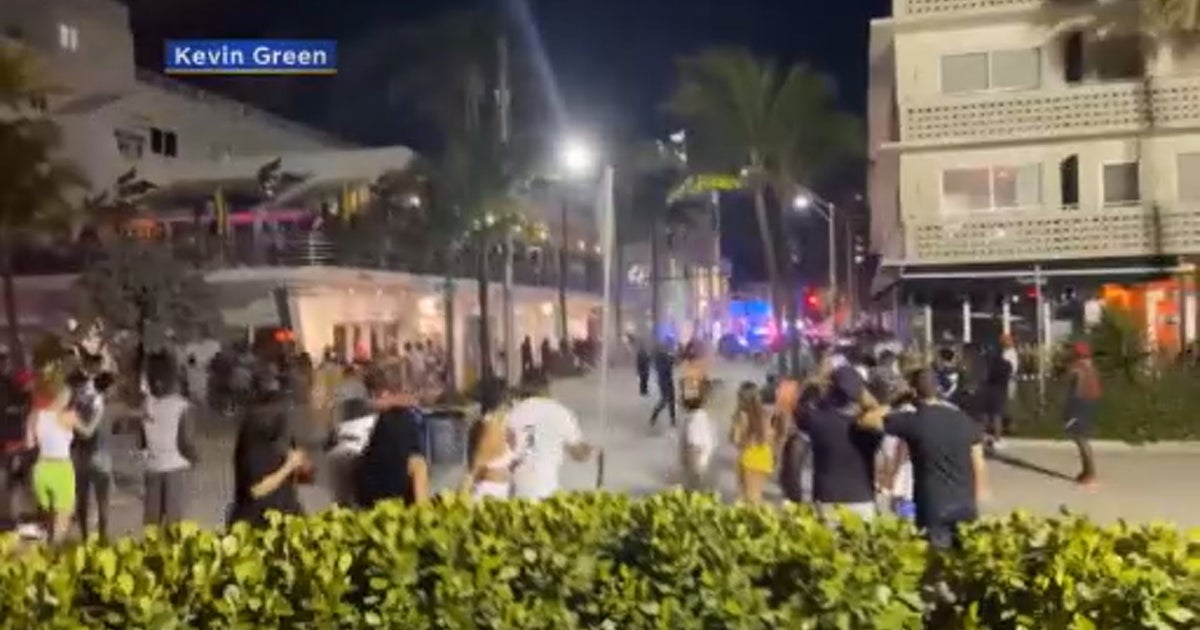Miami Beach Announces 8PM Curfew For Entertainment District, Closure Of ...