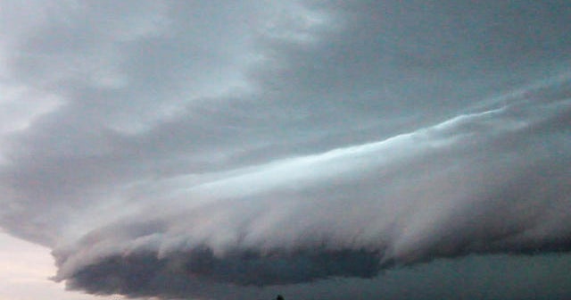Severe storms move across Central Plains - CBS News