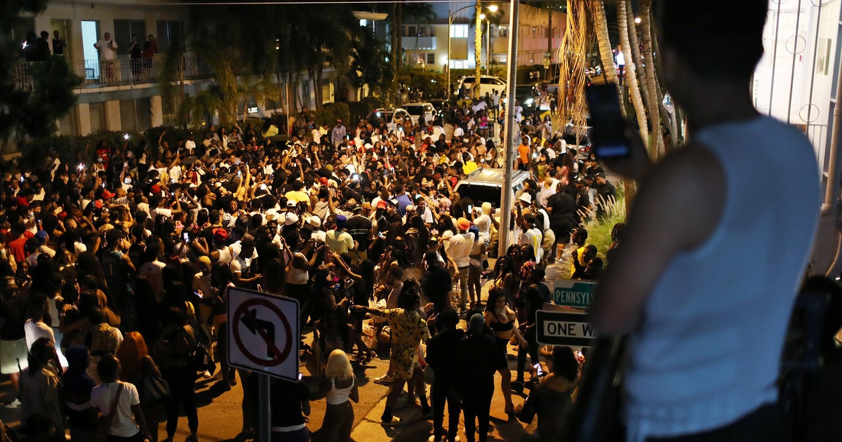 Spring Break During COVID: Boston Doctor Says It's Still Too Soon For ...