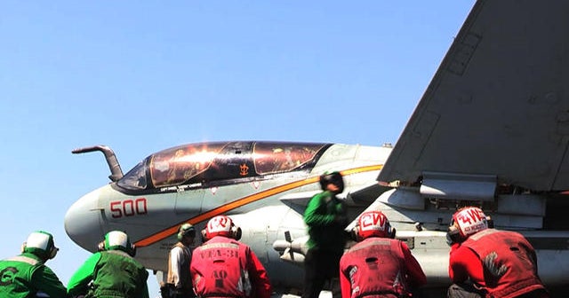 Hundreds of special ops forces deployed to Iraq - CBS News