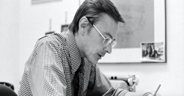 Veteran newsman Bruce Morton dead at 83 - CBS News