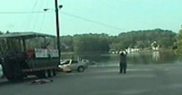 Dash cam captures Tracey Grissom arrest - CBS News