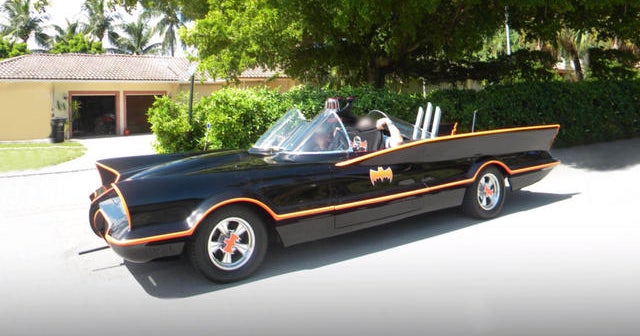 Benji Novack: Batman collector - CBS News