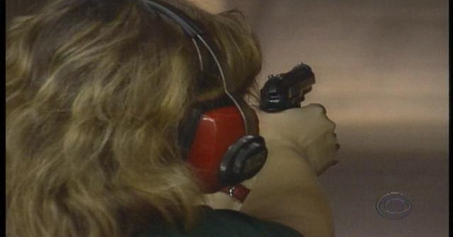 Flashback: Y2K fear boosts gun sales - CBS News
