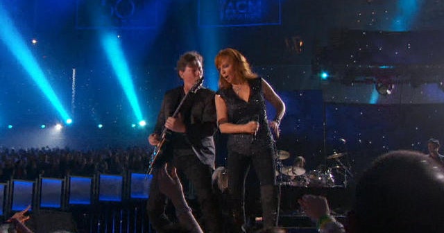 Biggest moments from ACM Awards - CBS News