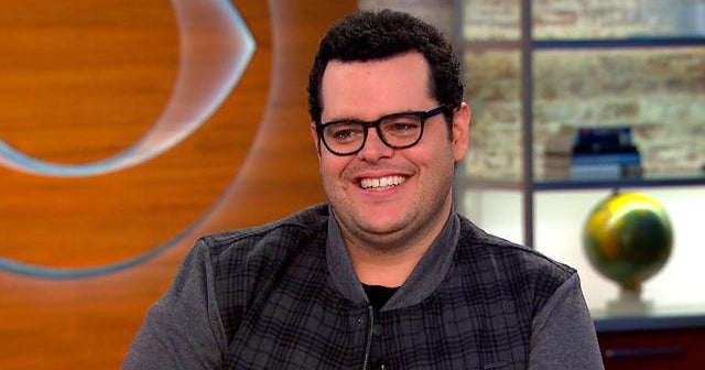 Josh Gad on his new series, "The Comedians" - CBS News