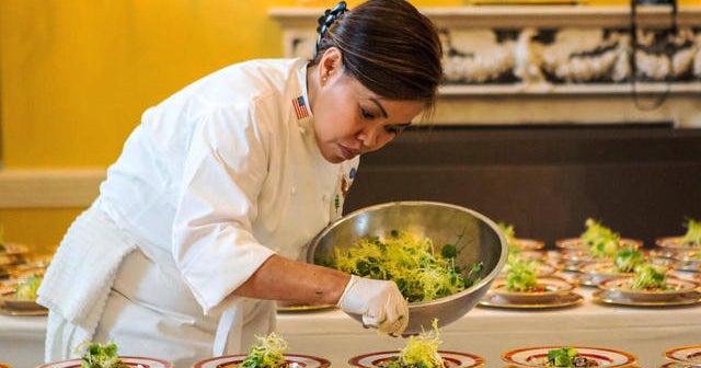 White House executive chef prepares for Japanese state dinner - CBS News