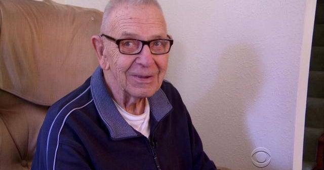 Steve Hartman says goodbye to his childhood home - CBS News