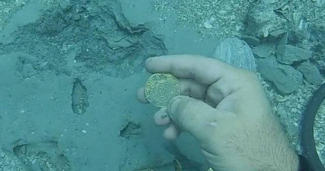 Florida family of explorers discovers treasure from 1715 shipwreck ...