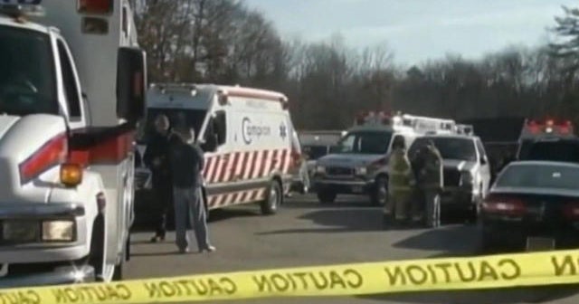 Families of Newtown shooting victims accept insurance settlement - CBS News