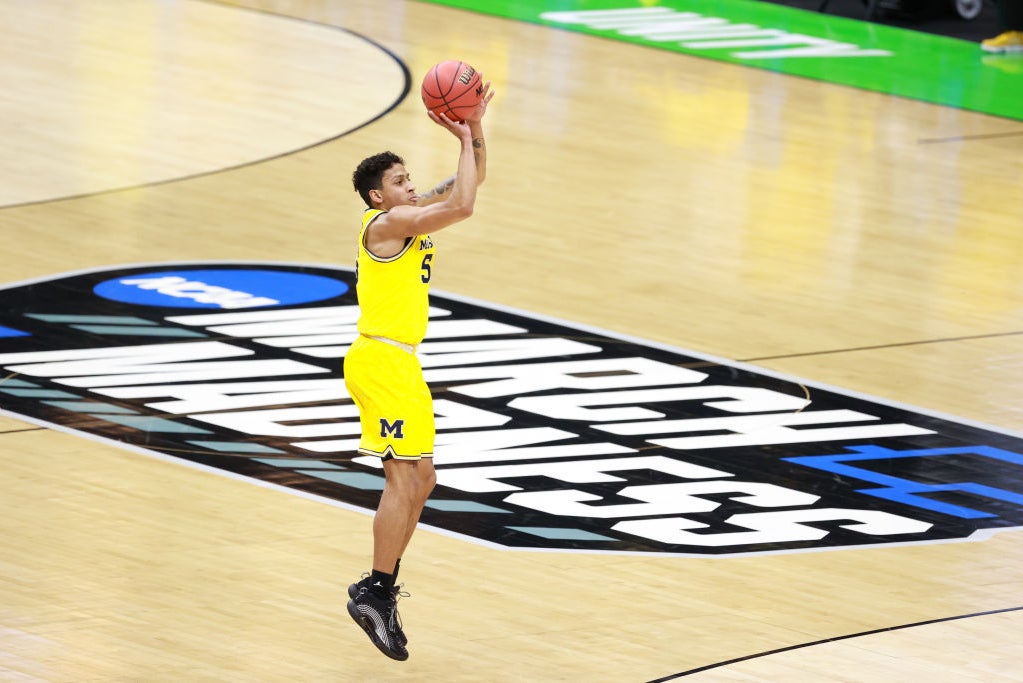 Michigan's Brooks Returns For Extra Season - CBS Detroit