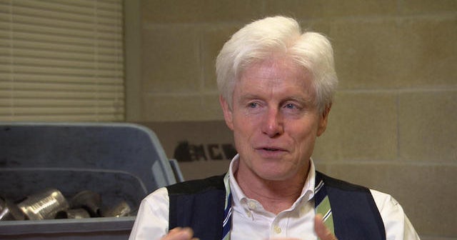 What Fred Newman taught Meryl Streep about radio acting - CBS News