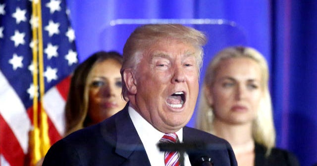 Trump turns to the teleprompter - CBS News