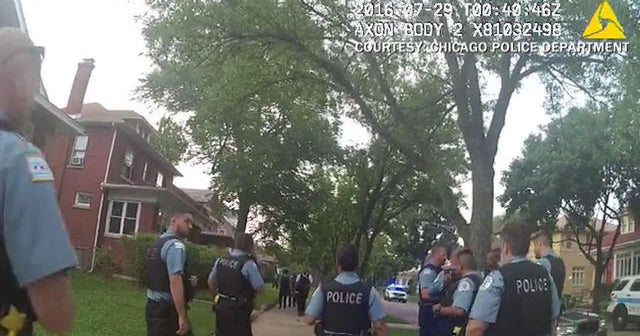 Bodycam part 3: Chicago Police officers react after shooting - CBS News