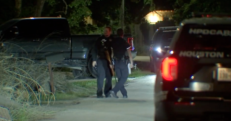 Texas Man Pulls Rifle On Firefighters After They Saved His Life From ...