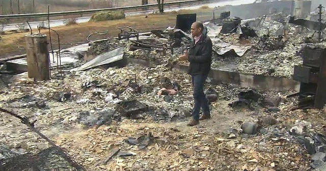 Tennessee wildfires turn deadly, destroy homes - CBS News