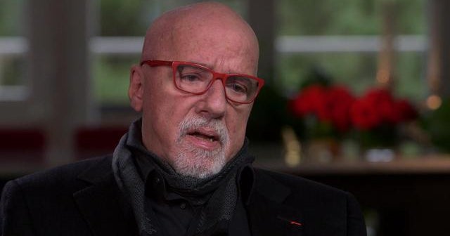 Paulo Coelho's homage to Ernest Hemingway - CBS News