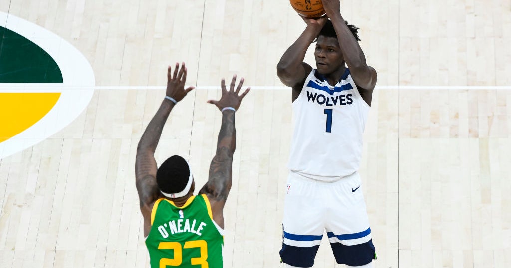 Timberwolves Top Jazz 101-96 Thanks To All-Around Effort From Edwards ...
