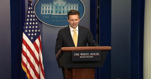 President Obama thanks Josh Earnest during his last conferece as press ...