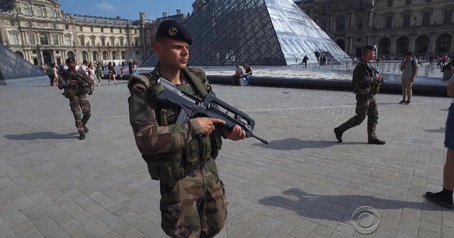 Paris on alert after attack at Louvre museum - CBS News
