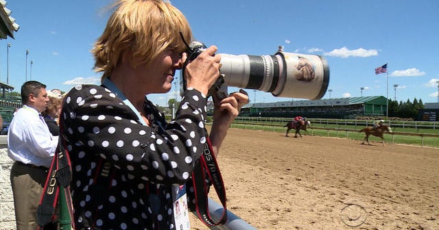 Kentucky Derby photographer stands out from the pack - CBS News