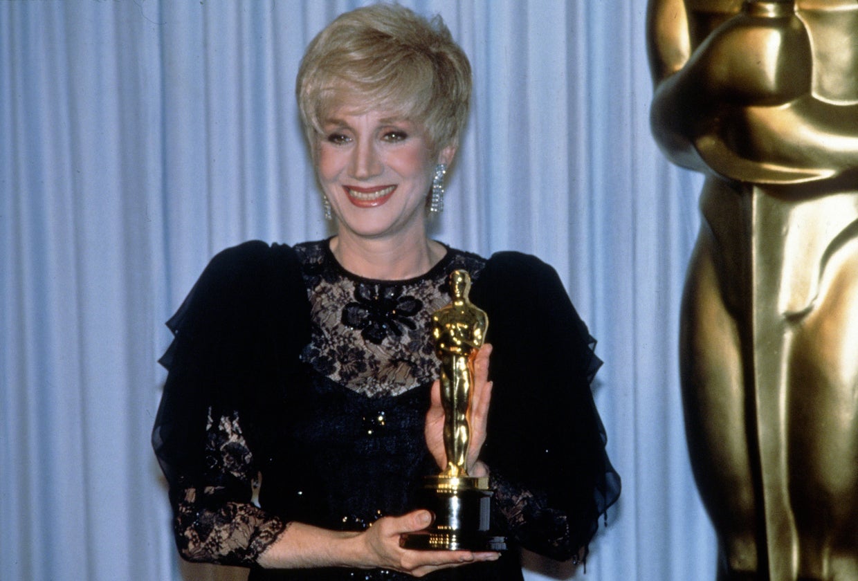 Olympia Dukakis, Oscar-winning "Moonstruck" actress, has died at age 89 ...