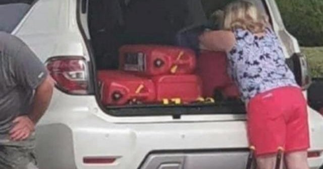 Fears of gas shortage lead to panic buying across Southeast U.S. - CBS News