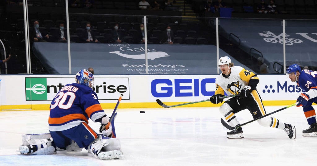 Sorokin, Islanders Beat Penguins In Game 4 To Tie Series - CBS New York