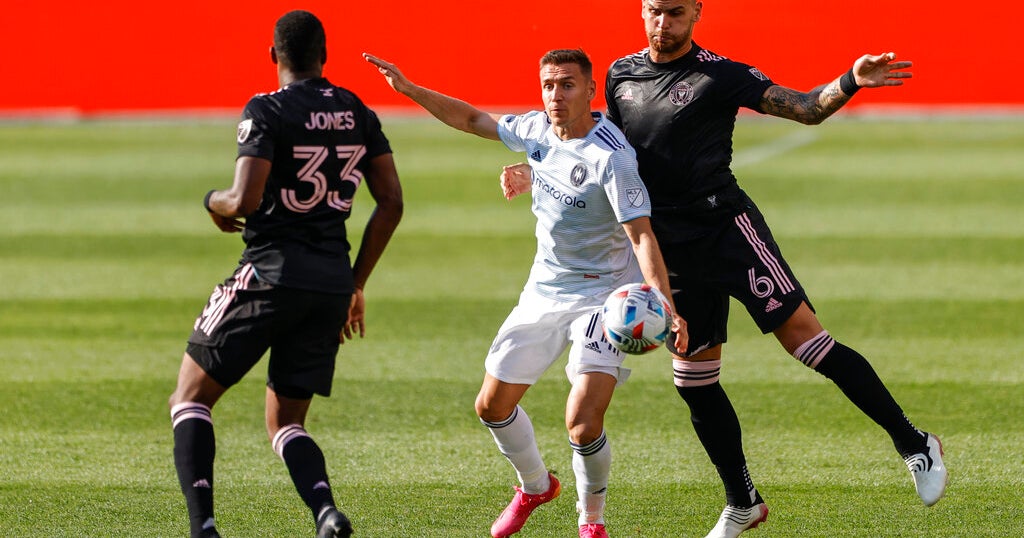 Inter Miami Hands Fire Its First Win Of 2021, Losing 1-0 To Chicago ...